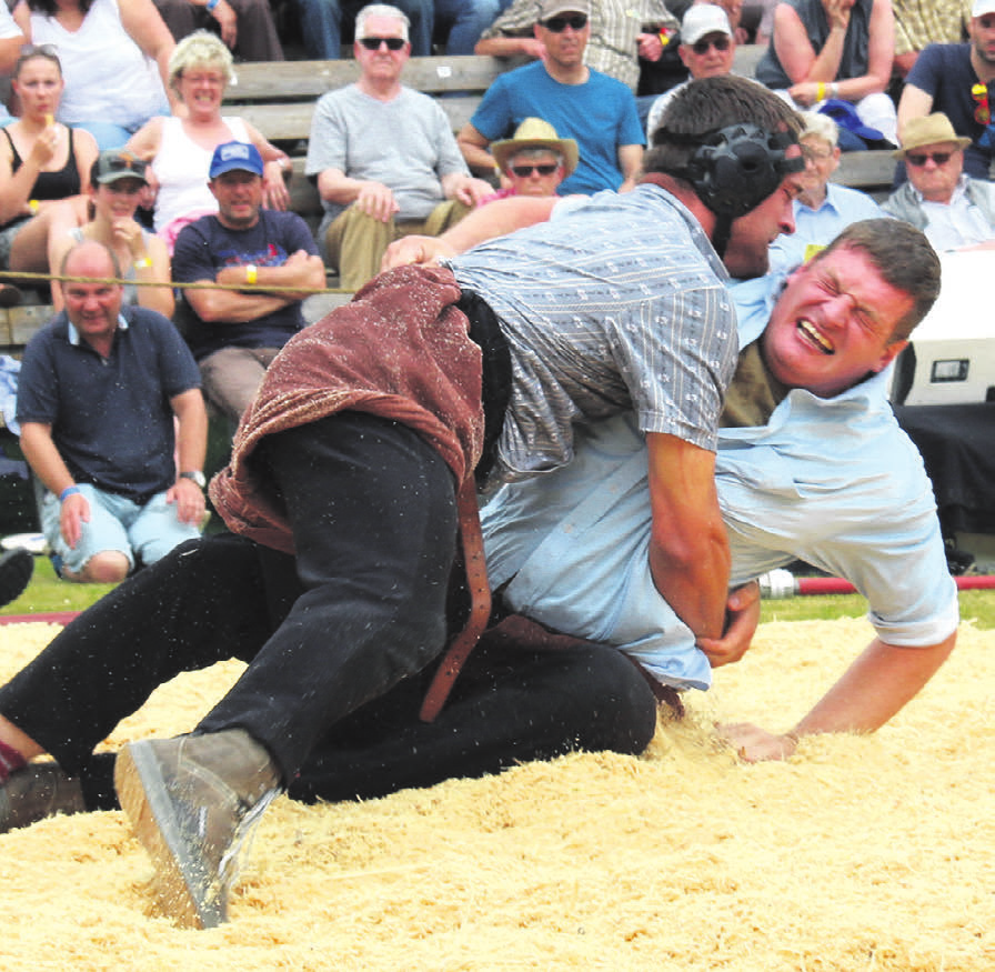 Neue Fricktaler Zeitung | Schmids holen zwei Kränze